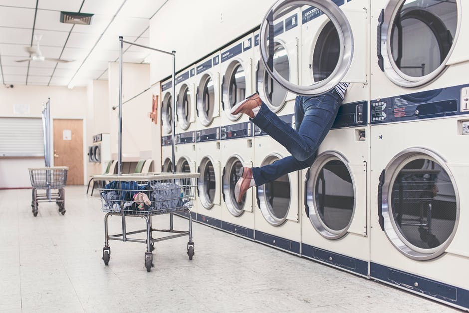 How to Choose the Best Commercial Laundry Machine for a College Campus ...